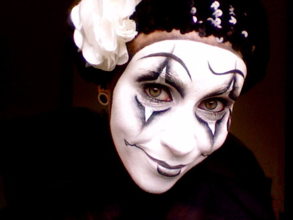 Happy Sad Pierrot the clown ^_^ | Siobhan M.'s (LetzMakeup) Photo ...