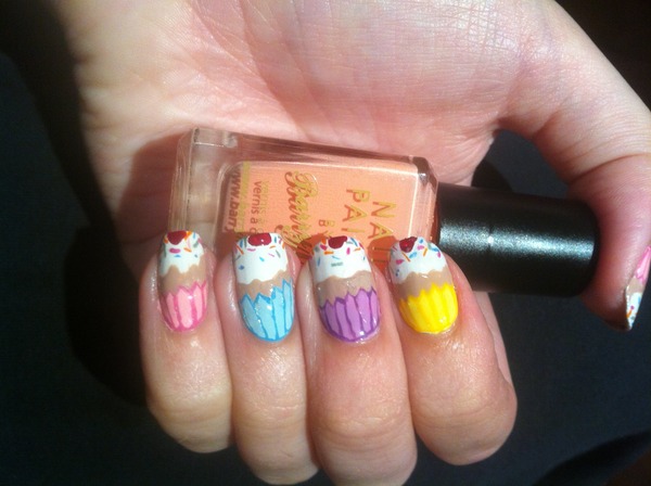 Cupcake Nails | Lainey T.'s Photo | Beautylish
