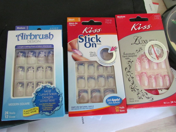 Wearing Artificial Nails for a Day or Two | Beautylish