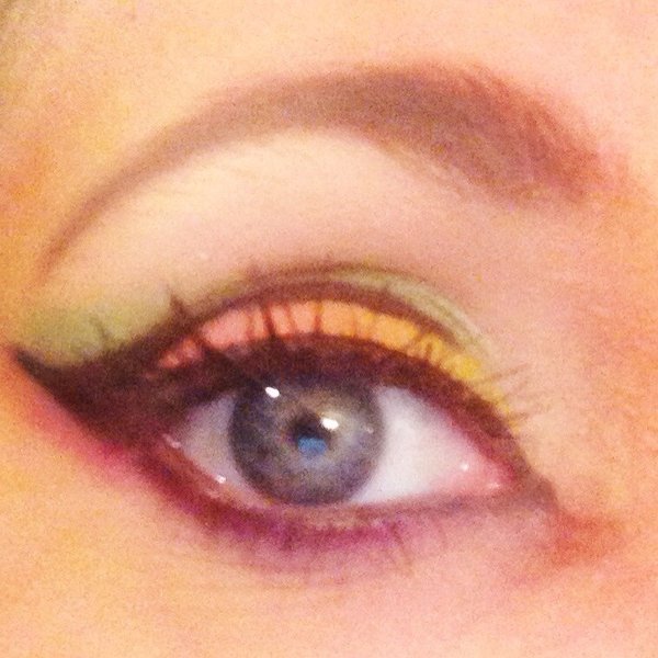 Photos with Sleek Makeup Acid i-Divine Palette | Beautylish