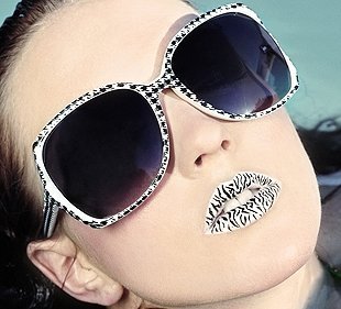 Zebra Lips | Julissa L.'s (FlippinFaces) Photo | Beautylish