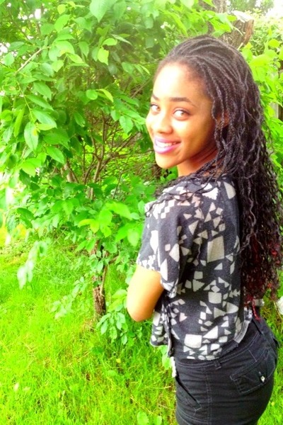 Model Poses For Fun. | Beautylish