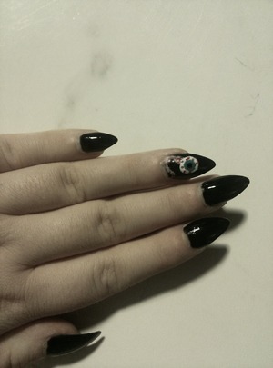 Creepy Stiletto Nails: Like It? | Beautylish