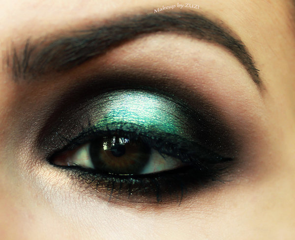 Green Glow | Zuzana P.'s Photo | Beautylish