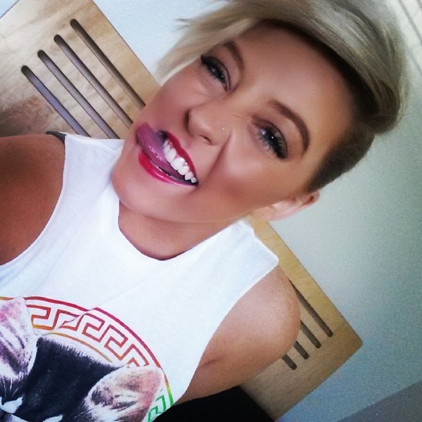 my miley cyrus look | Delaney K.'s (delaneykrueger) Photo | Beautylish