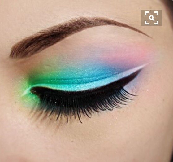 Weird Eyeshadow Combinations That Work? | Beautylish