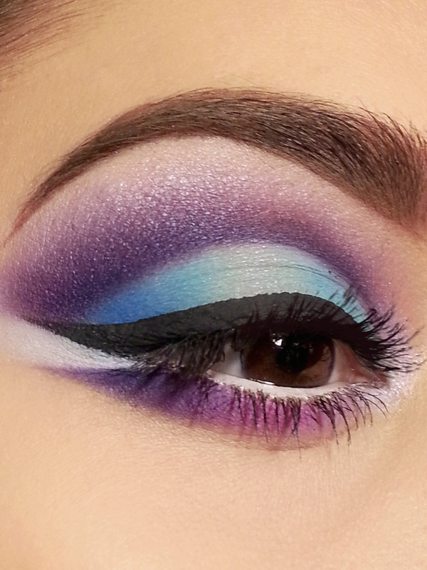 Dramatic Cool Toned Cut Crease | Chassy D.'s (chassydimitra) Photo ...
