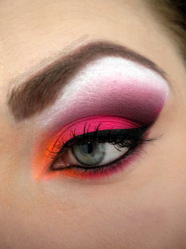 Neon MakeUp | Tereska H.'s (missbeautyaddict) Photo | Beautylish