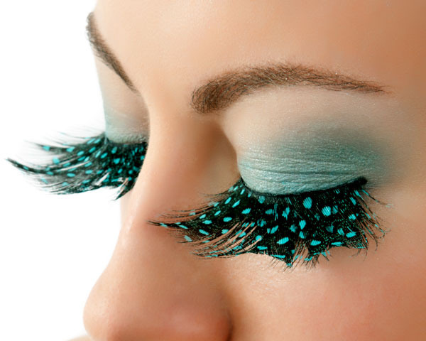 Loathe or Love: Feather Eye Lashes | Beautylish