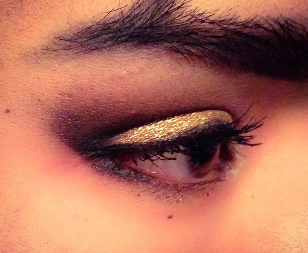 Cut Crease Black and Gold | William C.'s (cookmakeup) Photo | Beautylish