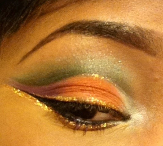 Splatter paint cut-crease | Starrly G.'s (starrlygladue) Photo | Beautylish