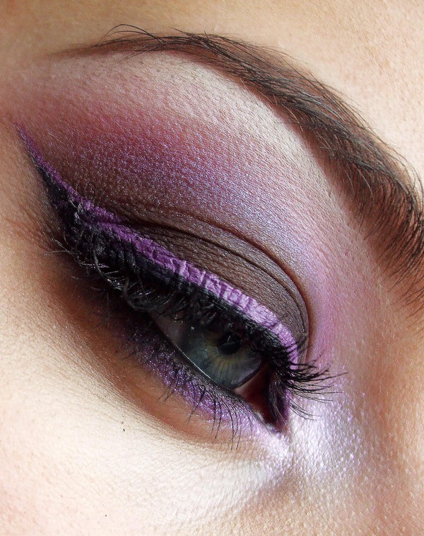 Purple liner | Alice R.'s (AliceAnneReid) Photo | Beautylish