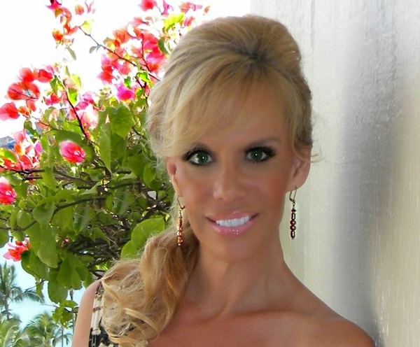 Lindi Lauren | Lindi L.'s Photo | Beautylish