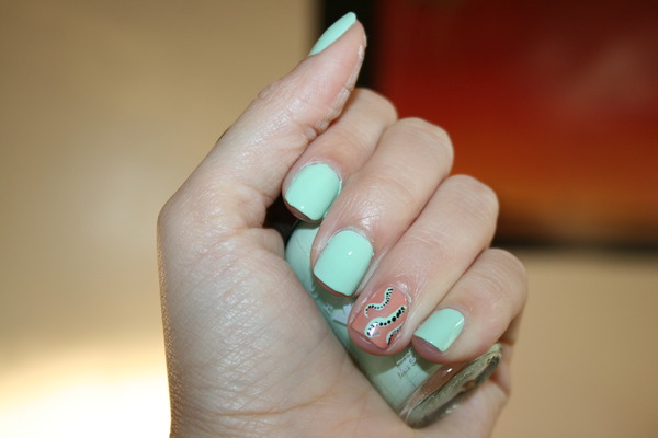 Octopus Tentacle Nails | Mariane A.'s Photo | Beautylish