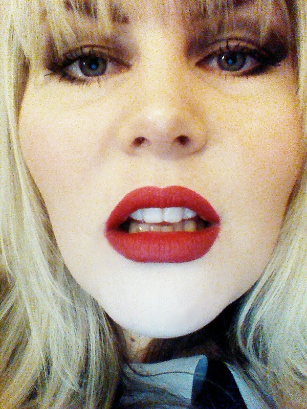 red lippy | Laura L.'s (lauralightmua) Photo | Beautylish