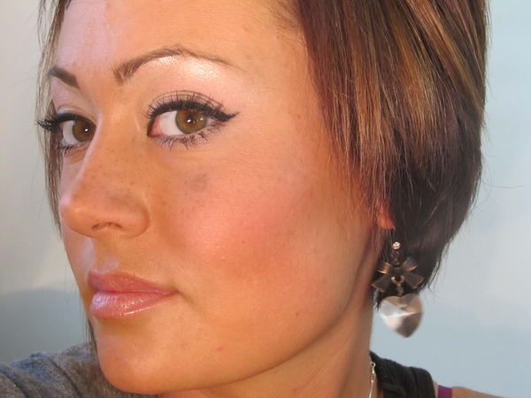 Young Professional Work Appropriate/Interview Makeup Look | Grace M.'s ...