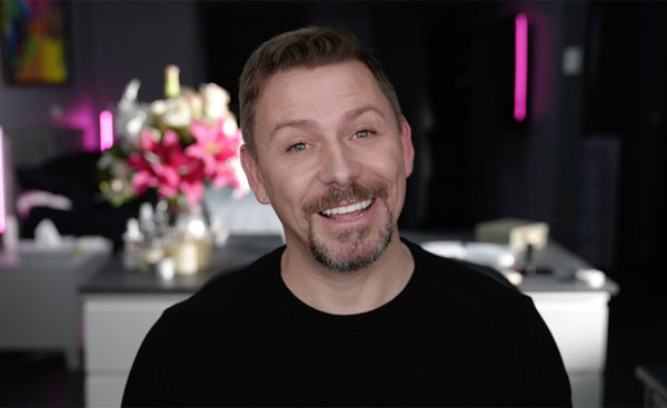 Wayne Goss Reveals His First-Ever (!) Mascara | Beautylish