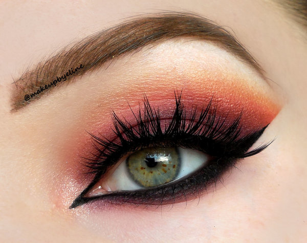 Arabic liner and warm shades | Eline F.'s Photo | Beautylish