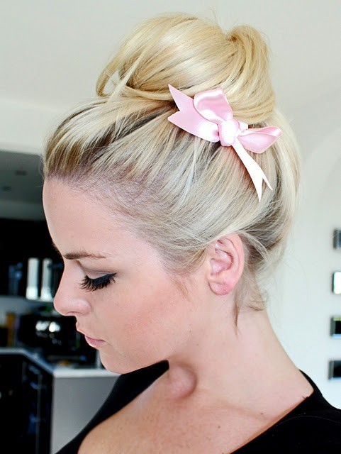 High Bun | Kelsey V.'s (XOXOXLovePinkXOXOX) Photo | Beautylish